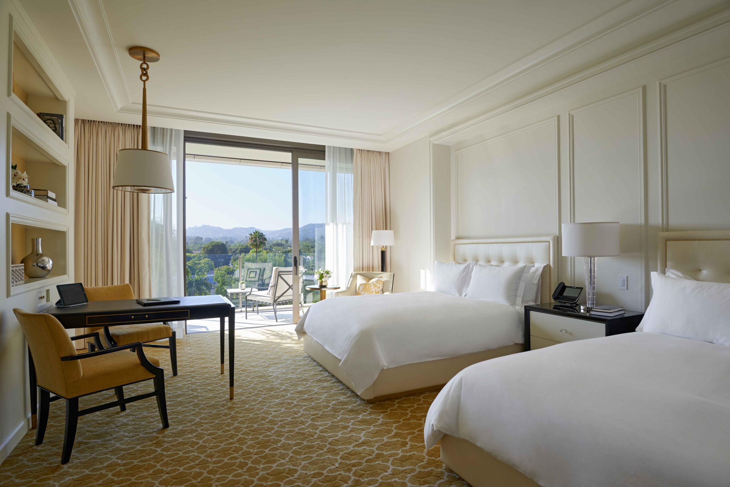 Beverly Hills Hotel Rooms – Guest rooms at Waldorf Astoria